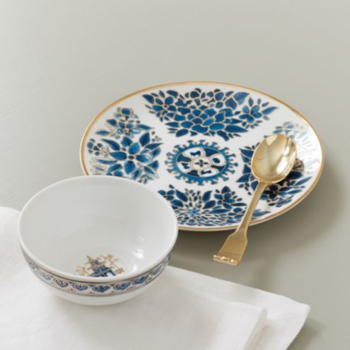Ming Chinoiserie Dinner Plate Set