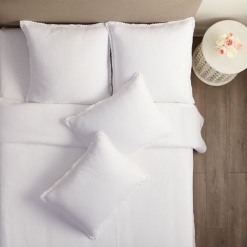 Millie Crochet Trim Bedding with Cotton & Lacy Details