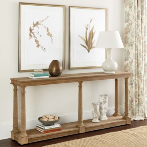 Mante Console Table