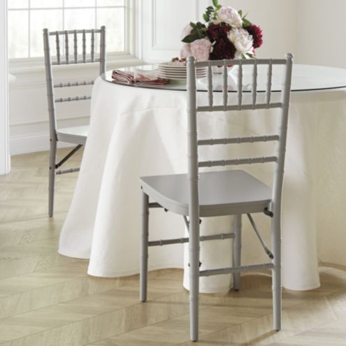 Essential Tablecloth in Various Fabrics for Easy Decorating & Versatile ...